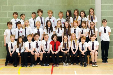 39725435-2023 Fife Free Press P7 class photograph. Burntisland Primary ...