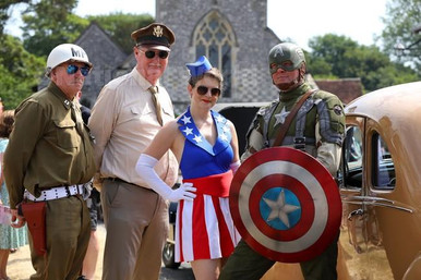 39726910-From left, Paul Magee, Colin Cass, Toni Chewins and Darren ...