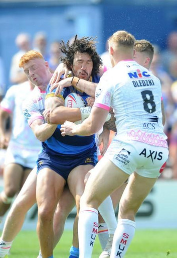 39727287-Wakefield Trinity v Leeds Rhinos. Wakefield Player Kevin ...