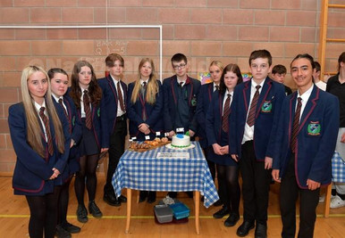 39730102-Students from Oakgrove College who took part in the Derry School Bake Off held in ...