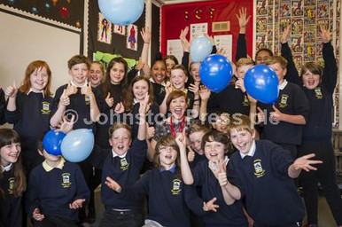 30474800-Edinburgh UK Apr 22 2015; Forth One Arlene Stuart visits ...