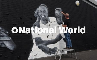 39527629-WIGAN 01-08-22 Scott Wilcock of Snow Graffiti, is working on a ...