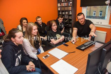 29848439-Photographer Ian Georgeson, 07921 567360 Youngsters from ...