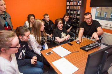 29863600-Photographer Ian Georgeson, 07921 567360 Youngsters from ...