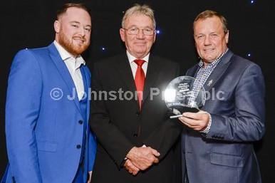 37662471-The Star Football Awards 2019 Keith Edwards enters the Star ...