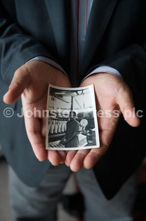 31164775-John Devlin. 24 07 15 . GLASGOW. Portrait of Habib Malik with ...