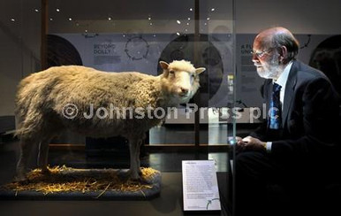 31187821-***JP 60-day licence*** Prof Sir Ian Wilmut is pictured ...