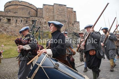 31705393-Picture Toby Williams 07920841392. The Castle for the Covenant ...