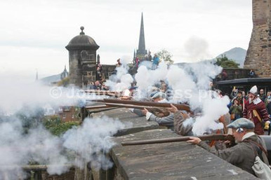 31705422-Picture Toby Williams 07920841392. The Castle for the Covenant ...