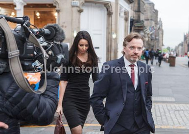 31743794-Picture Toby Williams 07920841392. Craig Whyte arrives at the ...