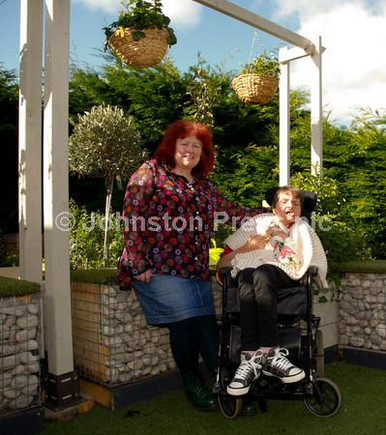 31596056-Community Support Worker Linda Finnigan with Catherine ...
