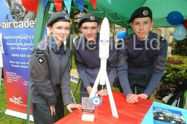 39428482-St Mary s Church in Fratton May Fayre took place on bank ...