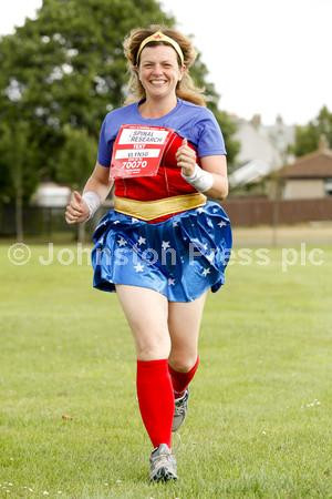 28322962-Vicky Lyon of Penicuik who is running a series of marathons ...