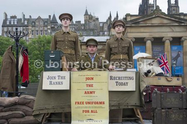 28017537-28th June 2014, Edinburgh, UK. World War One troop recruitment ...