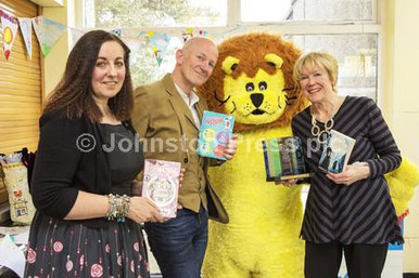 27689766-Children’s author Barbara Mitchelhill is presented with East ...