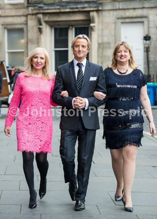 29563668-Photographer Ian Georgeson, 07921 567360 Breakthrough Breast ...