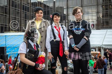 39434495-Comic Con attendees Ace Merriott 16 as Ranboo, Jess Luck 18 as ...