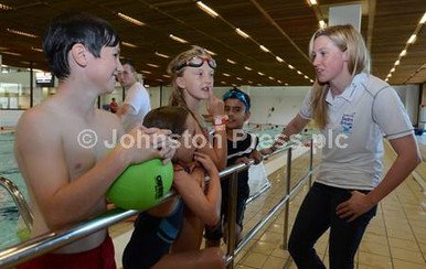 25277936-Commonwealth Pool, Edinburgh Olympic swimmer Hannah Miley ...