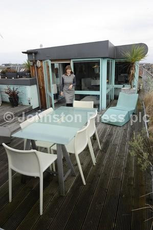 23632357-Fiona Duff, 8 Maritime Street, Loft 15, Leith. Roof garden ...