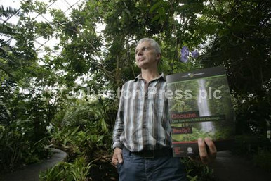 25180864-Dr Ian Edwards head of the Talking Science project who are ...