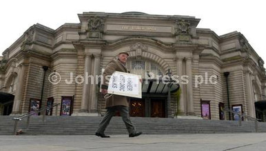 24080229-EN PICS A PIC OF STUART USHER , WHO S GREAT UNCLE WAS THE ...