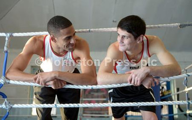 24102065-PHOTO PHIL WILKINSON TSPL STAFF en sport pics Boxers , l-r ...