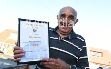 39216417-WIGAN - 15-10-21 Wigan rugby league legend Billy Boston ...