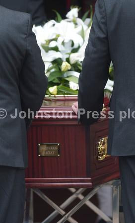 30286730-EN on shift The funeral of former Hearts and Tottenham ...