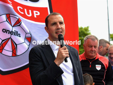 39826001-John O'Shea, Assistant Coach with the Republic of Ireland ...