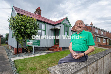 39827502-Malcolm Cullum, owner of the Tin house in Immingham now a ...