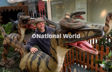 39834193-Dino Trail at the White Rose Shopping Centre, Leeds. Lee ...