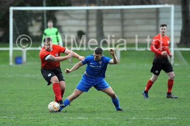 39350220-Wearside League Division 1 football between Silksworth CW and ...