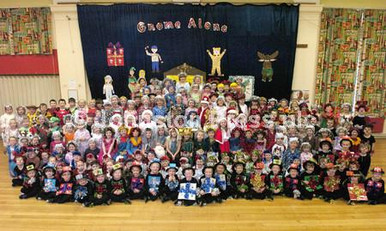 20137981-Shakespeare Primary school nativity. - National World | Newsprints