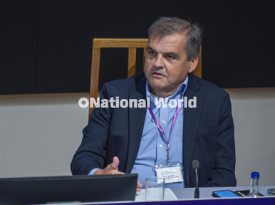 39867795-PIC LISA FERGUSON 28/09/2023 Dr Ken Sutherland- President and ...