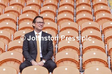 37880994-Simon Sadler is unveiled as the new owner of Blackpool FC ...