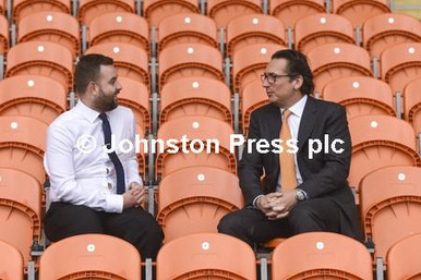 37881022-Simon Sadler is unveiled as the new owner of Blackpool FC ...
