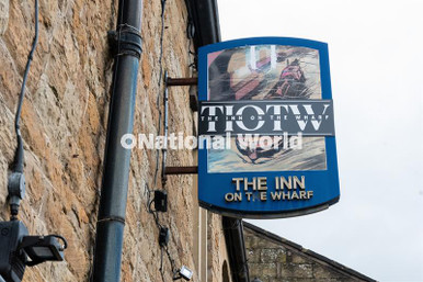 39884383-Exterior of the newly refurbished The Inn on the Wharf which ...