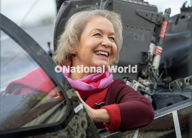 39886625-Doncaster Central MP Dame Rosie Winterton MP sat in the ...