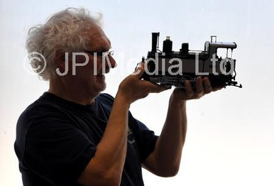 38557314-Photo Neil Cross Prestonâ€™s Model Railway Exhibition at ...