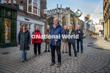 39896179-Members of the York Clock Group Yvonne Harmer, Andy Robertson ...