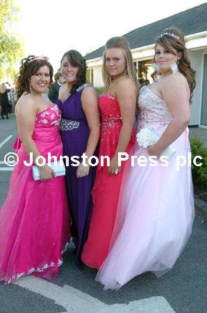 21182742-Pictures Martin Bostock Hodgson High school leavers ball at ...