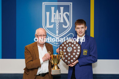 39900380-29/11/23 Larbert High School. Dennis Canavan is presenting the ...