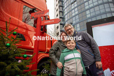 39907785-The famous Coca Cola truck arrived in Portsmouth this Saturday ...