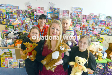 39910038-Hope 4 Kidz founder Viv Watts at Sunderland Royal Hospital ...