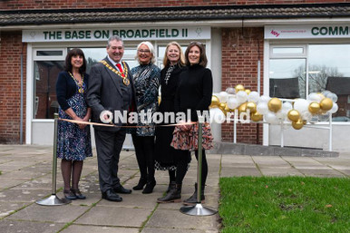 39916845-The Mayor of South Ribble Councillor Chris Lomax officially ...
