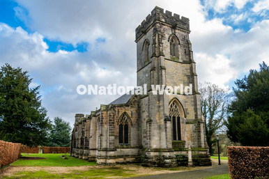 39920593-Sledmere - Village of The Week. Pictured St Mary's Church ...