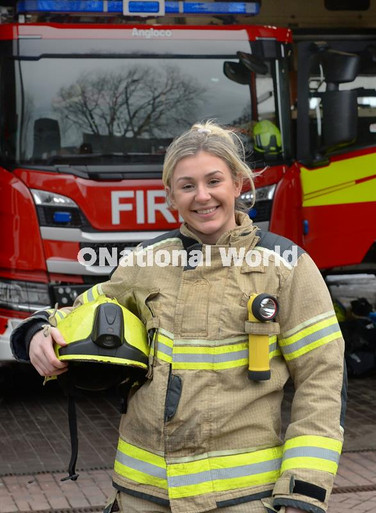 39923834-Rotherham fire fighter Bronte Jones who is a competitor on ...