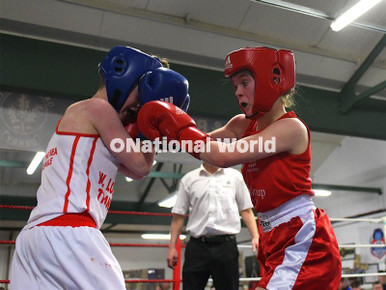 39925541-Sean Donaghy of Star of the Sea, left, boxing Oakleaf’s Anna O ...