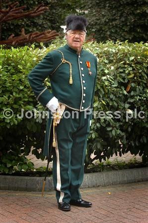 20328102-Pictures Martin Bostock Frank Carson, who is a is a knight of ...