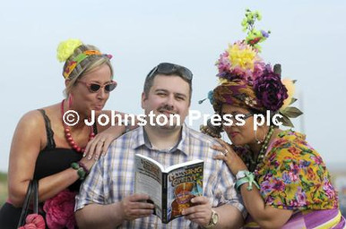 25055330-Author Si Page at the launch of his book Missing Gretyl. He is ...